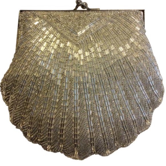 Lord & Taylor | Bags | Lord Taylor Vintage Beaded Shell Purse | Poshmark